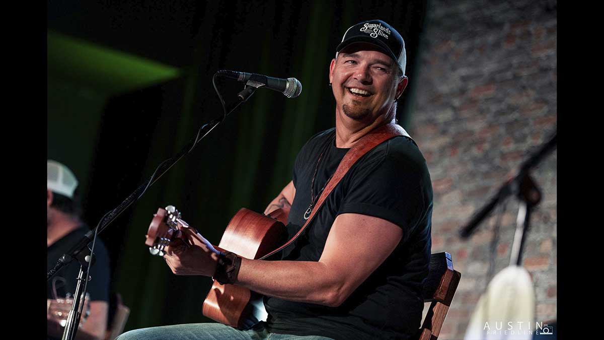 Aussie Troy Kemp Begins New Solo Career In Nashville